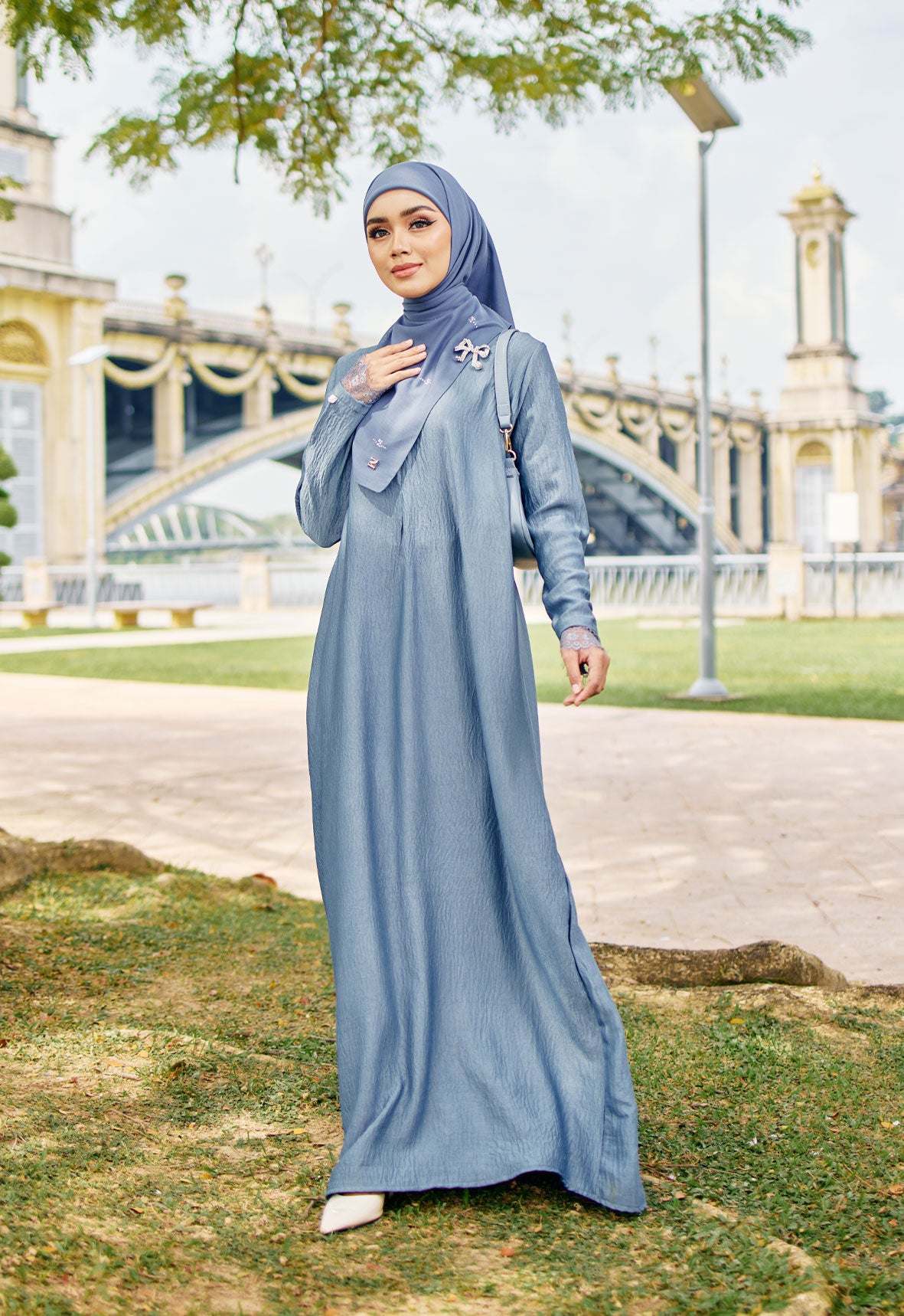 INAYAH BASIC DRESS - BLUE GRAY