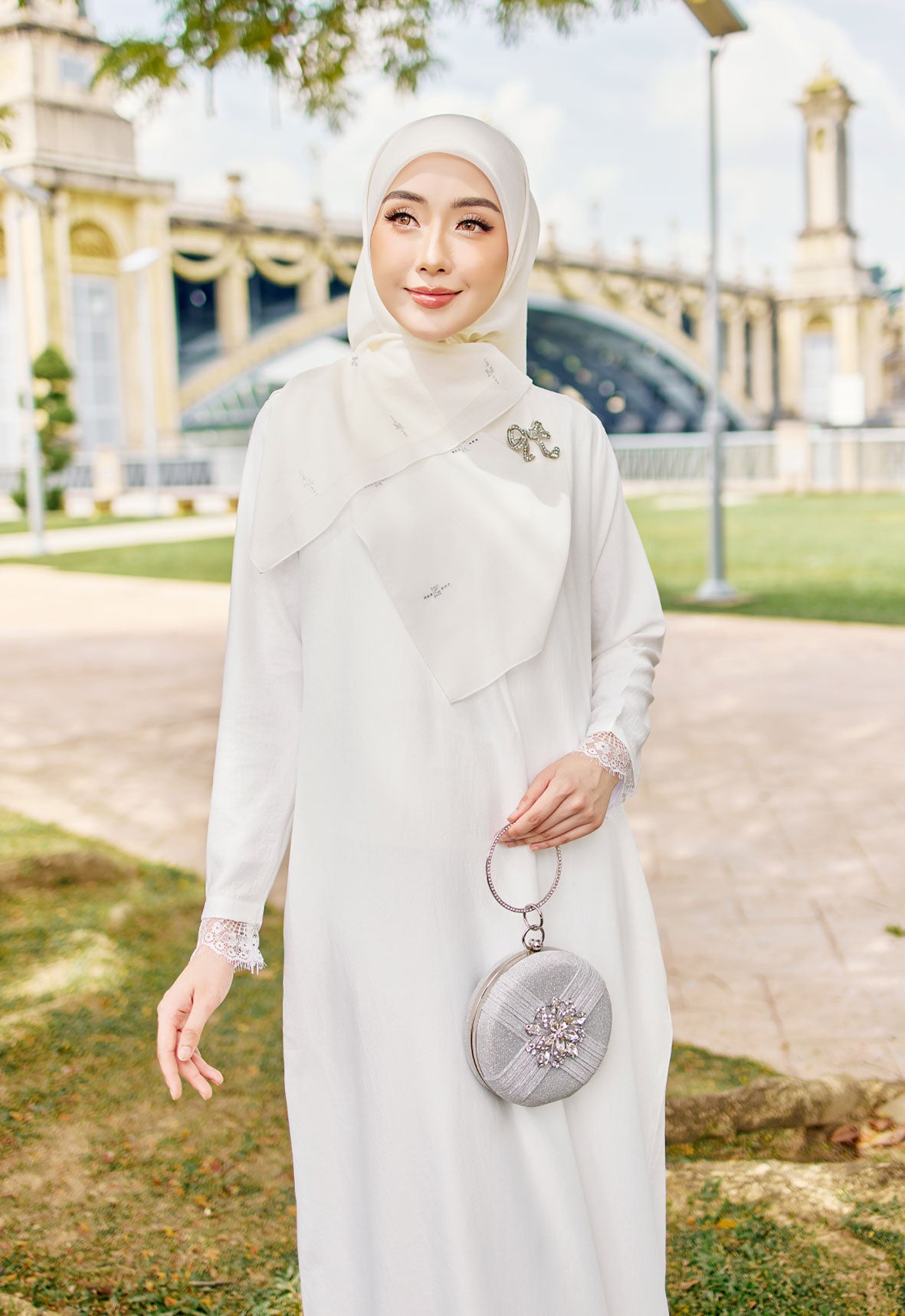 INAYAH BASIC DRESS - OFF WHITE